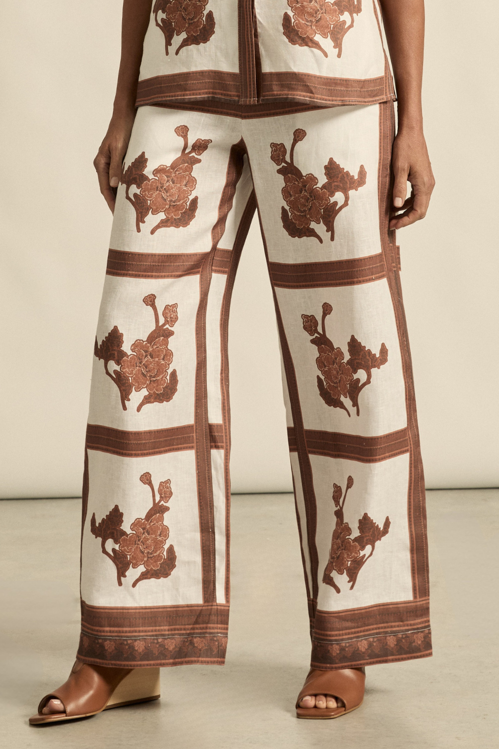 gesture pant - coffee collage – zoe kratzmann